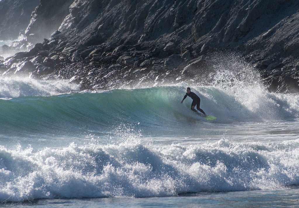 6 Mejores Destinos Para Hacer Surf En El Mediterráneo En España 【enero ...