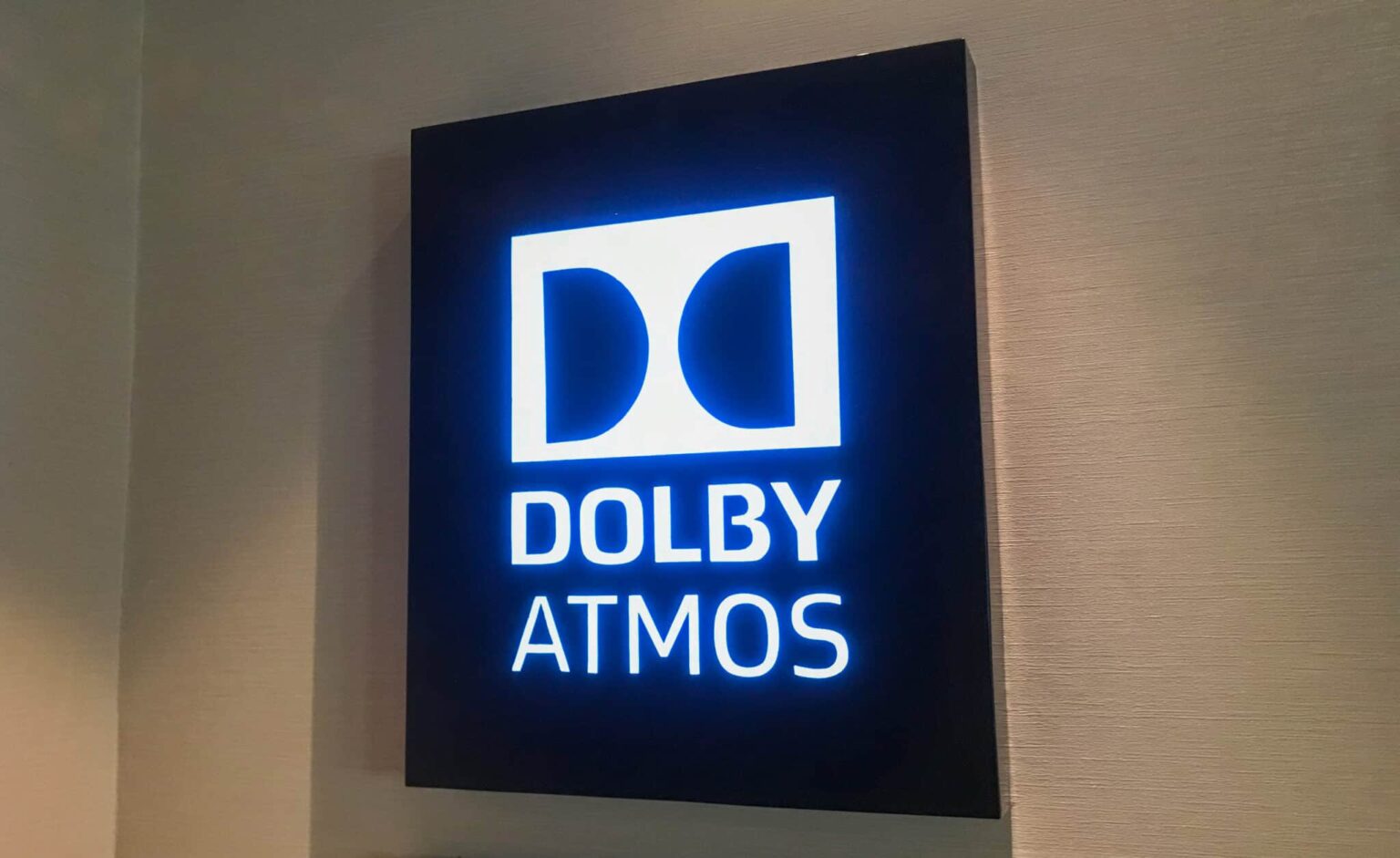 Dolby Atmos Vs Dolby Vision ¿Cuál Es Mejor? 【mayo 2026】